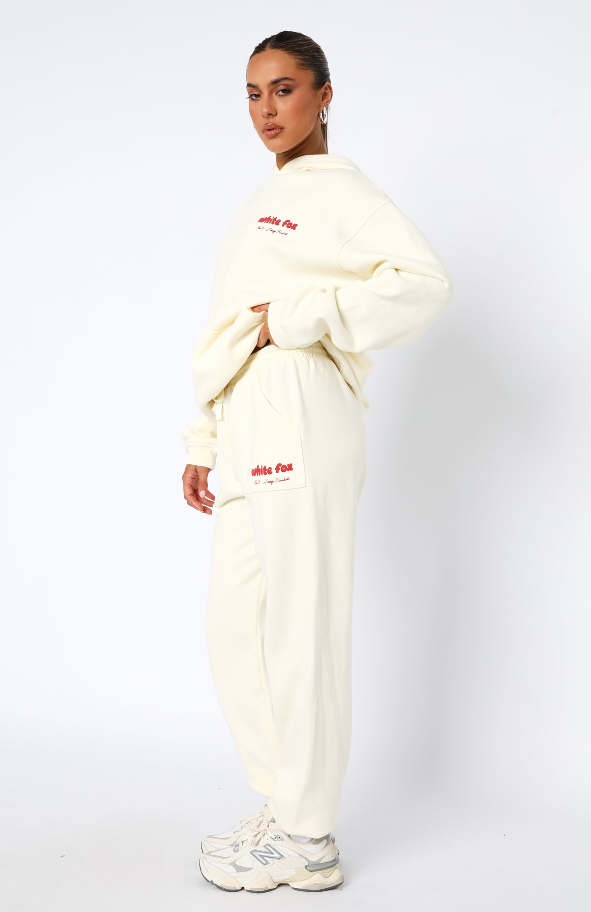 Era 8 Sweatpants Cherry Cream | White Fox Boutique